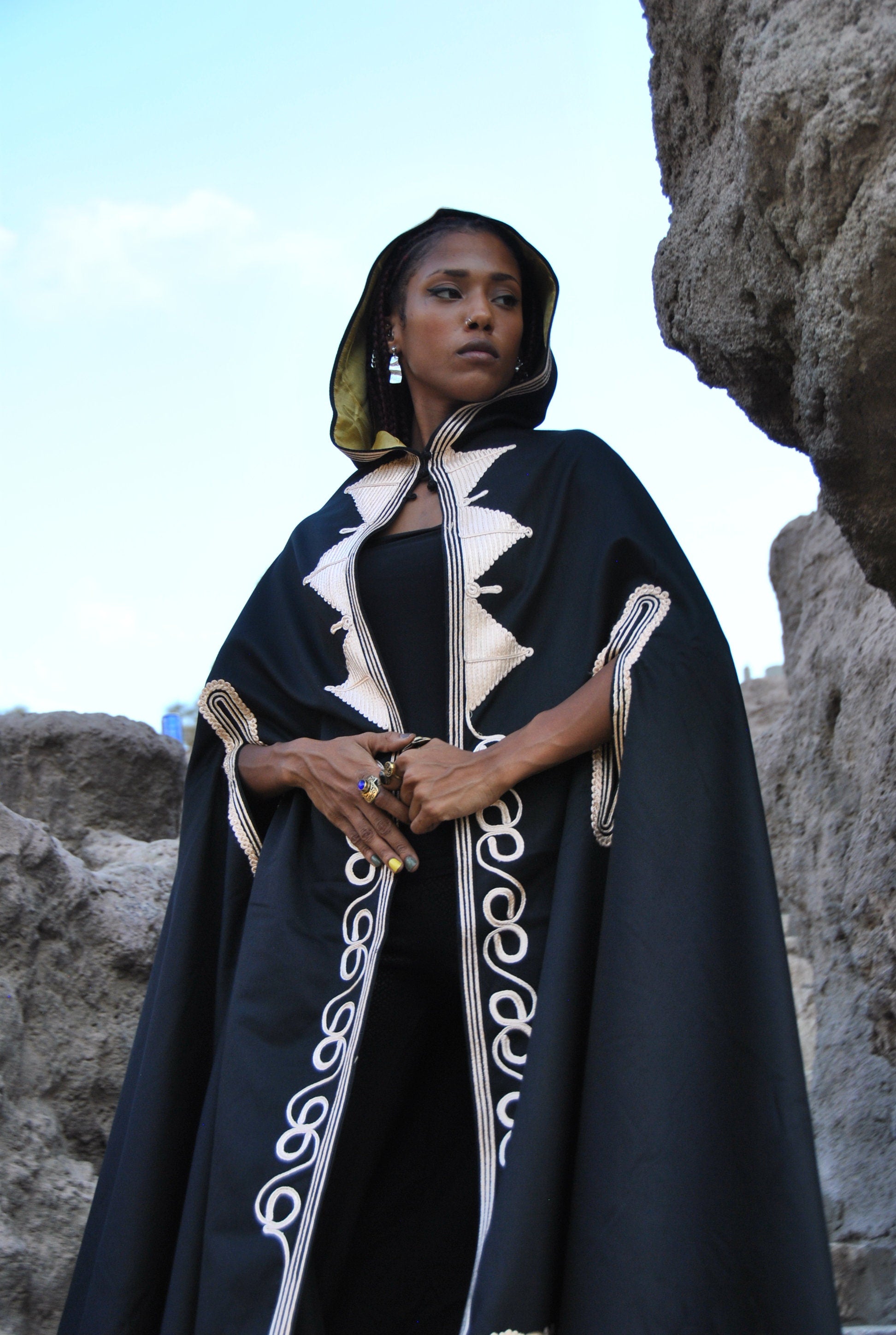 Moroccan embroidered hooded wool cape, Bohemian Hooded Cloak, Boho tri ...